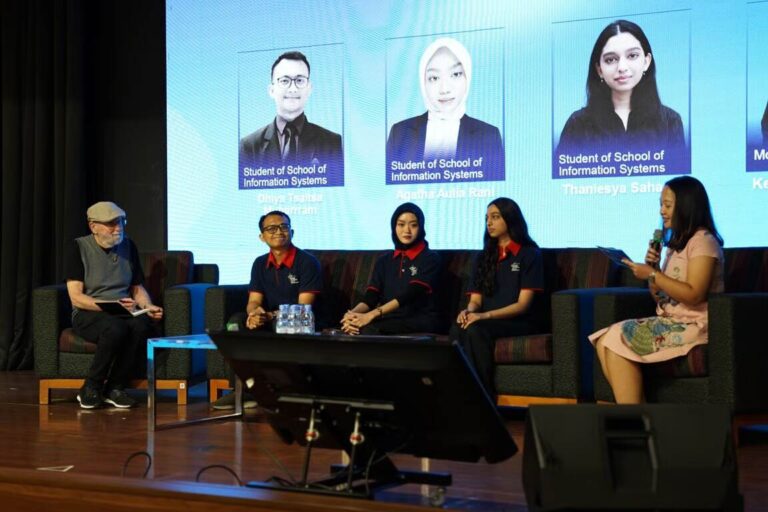 Perkuatkan Ilmu UX dan Design Thinking, School of Information Systems ...