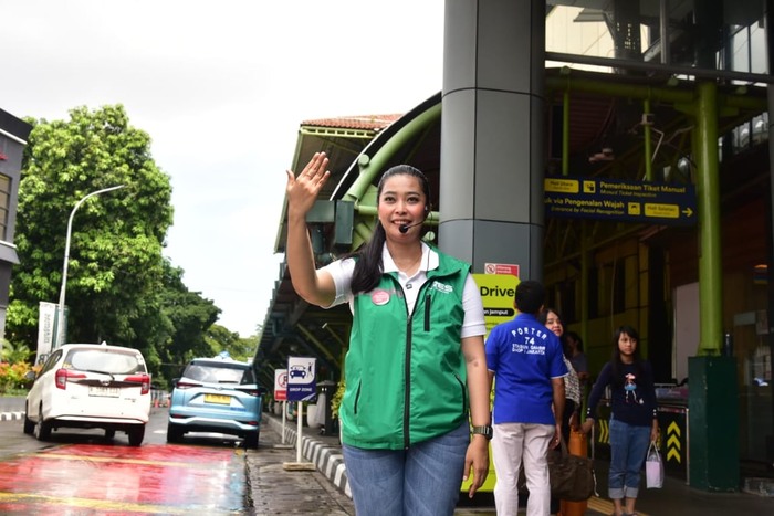 KAI Services Pastikan Area Parkir Stasiun Lancar di Hari Terakhir ...